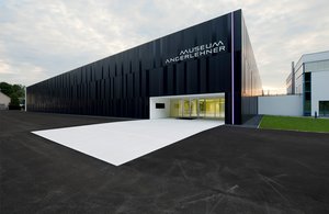 Angerlehner Museums GmbH (Ascheter Straße No:54, Thalheim bei Wels), eğlence merkezleri  Wels'ten