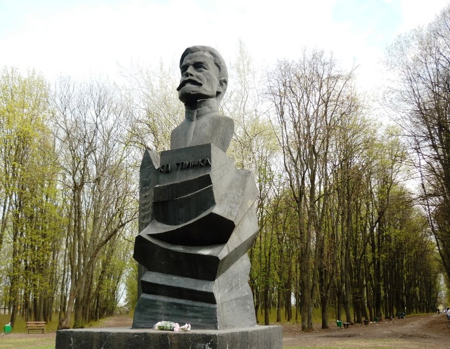 Anıt, heykel Константин Дмитриевич Глинка, Voronej, foto