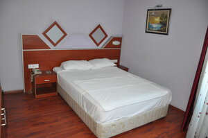 Dimo Hotel Antalya (Antalya, Muratpaşa, Deniz Mah., 124. Sok., 8), otel  Antalya'dan