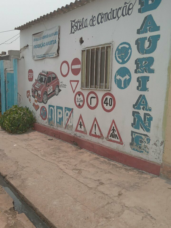 Sürücü kursları Escola de condução da uriane, Loanda, foto