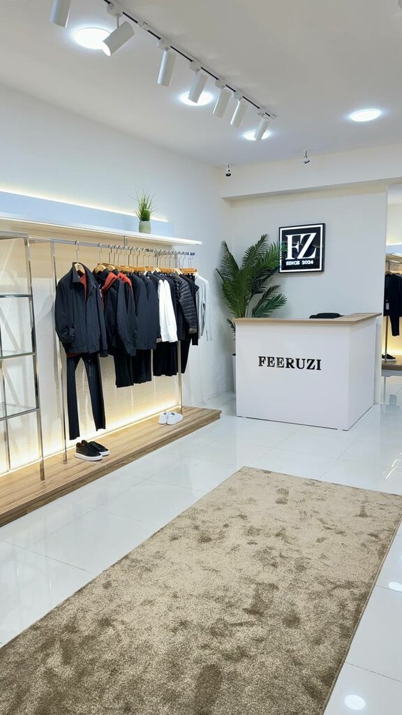 Giyim mağazası Feeruzi, Semerkant, foto