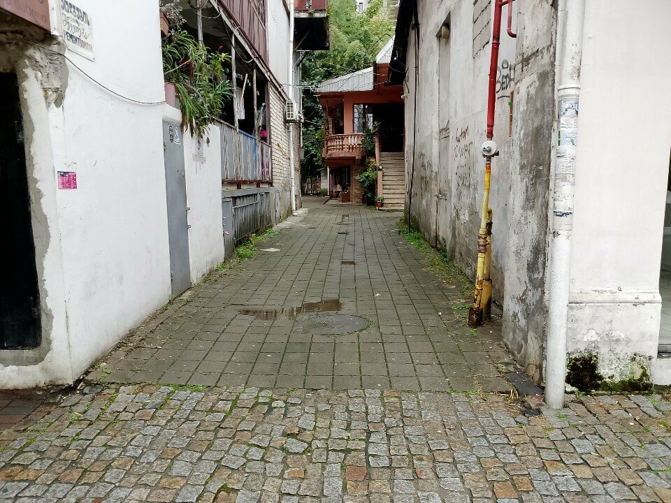 Metal eşya tamircileri Ремонт зонтов, Batum, foto