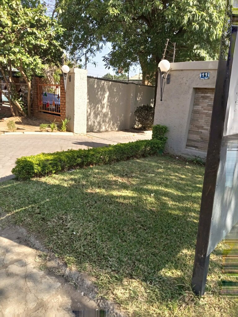 Proje enstitüleri, kurumları Green Code Architecture's, Lusaka, foto