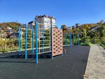 Playground (Krasnodar Territory, Sochi Resort City Urban District, Oryol-Izumrud Village), oyun alanı  Soçi'den