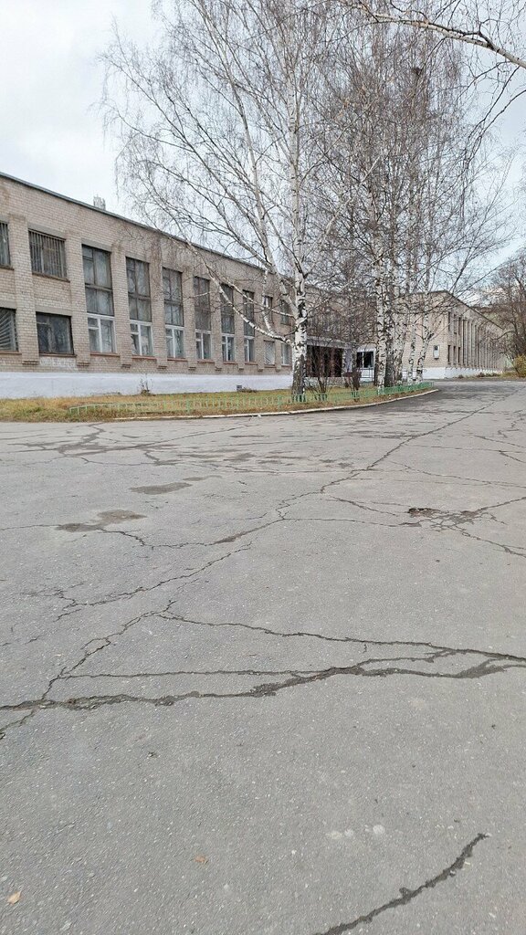 Yüksekokul Zlatoust Industrial College named after P. P. Anosov, Zlatoust, foto