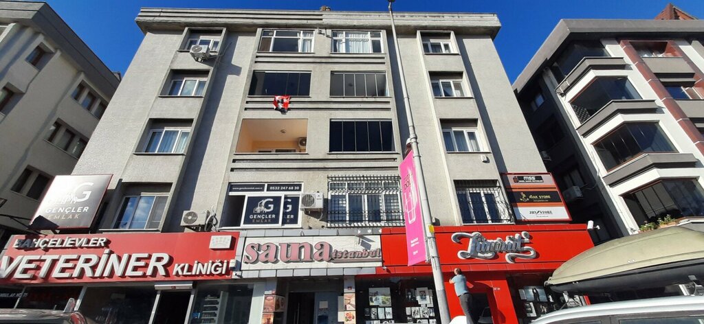 Emlak ofisi Gençler Emlak, İstanbul, foto