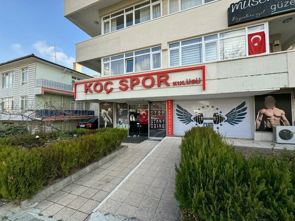 Spor ve jimnastik salonları Koç Spor Merkezi, Ankara, foto