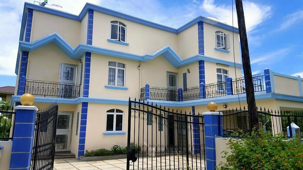 Otel Villa Emax, Dünya, foto