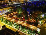Çeşme Marina Yacht Club (İzmir, Çeşme, Musalla Mah., 1016. Sok., 2/13A), bar  İzmir'den