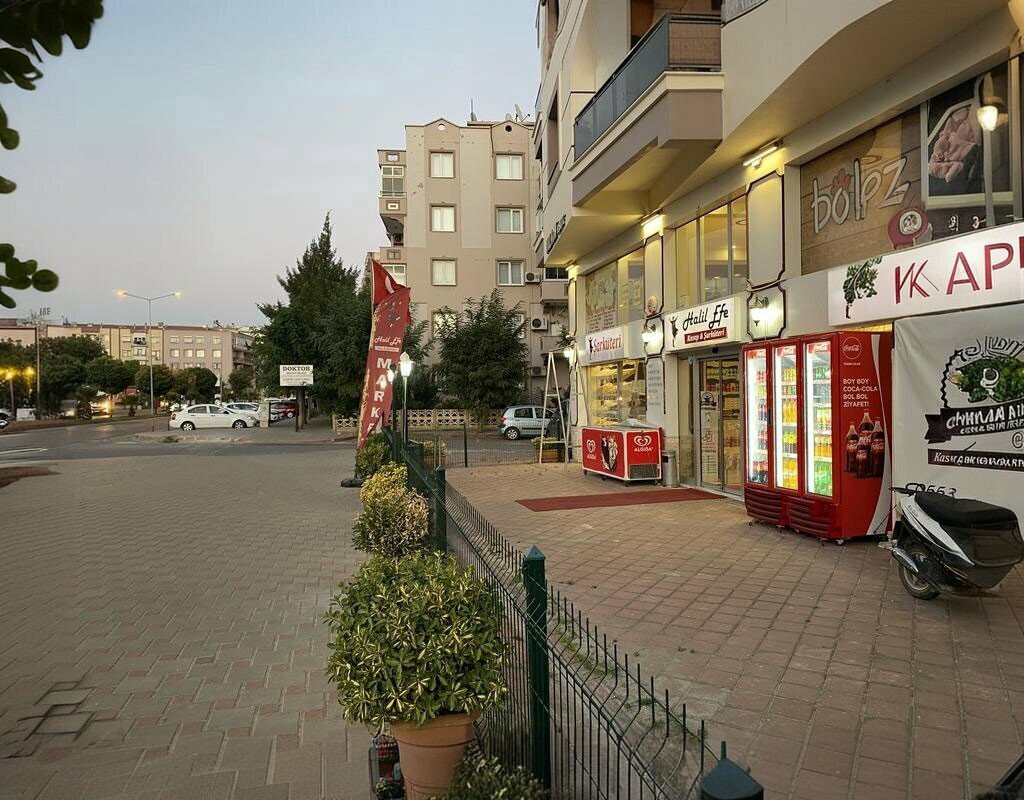 Süt ürünleri satış mağazaları Halil Efe Kasap Şarküteri, Akhisar, foto
