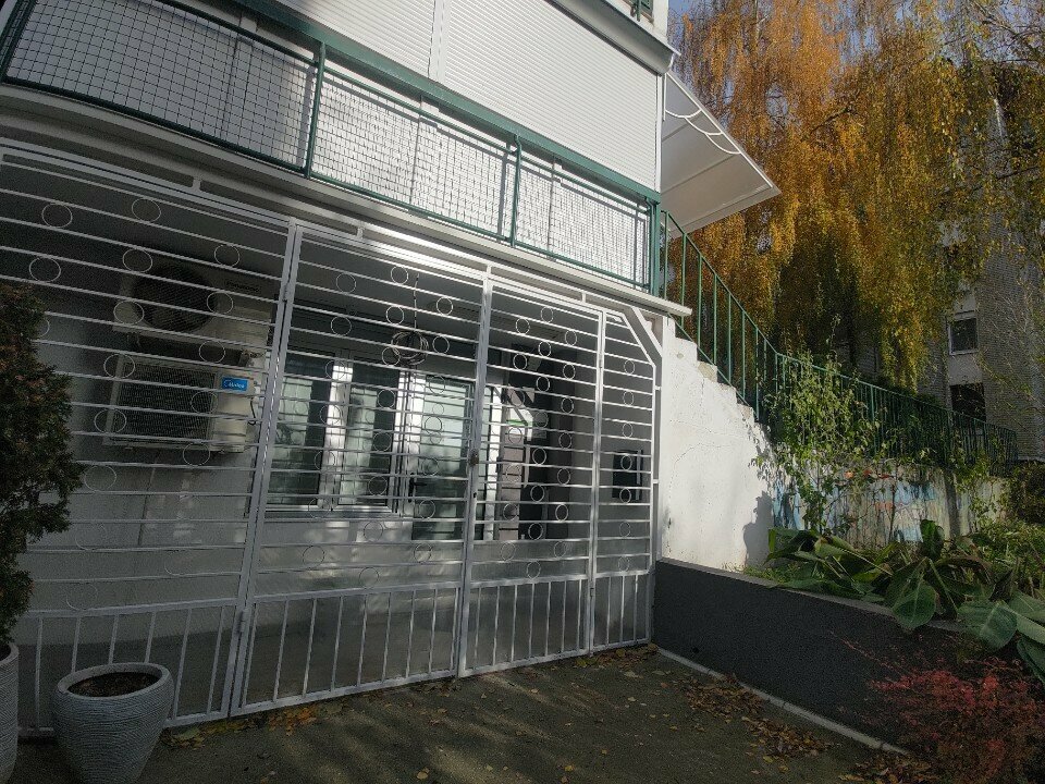 Özel ağız ve diş sağlığı klinikleri ve muayenehaneleri Dr Zorica Smiljkić ex Todorović Alegra Dent, Belgrad, foto