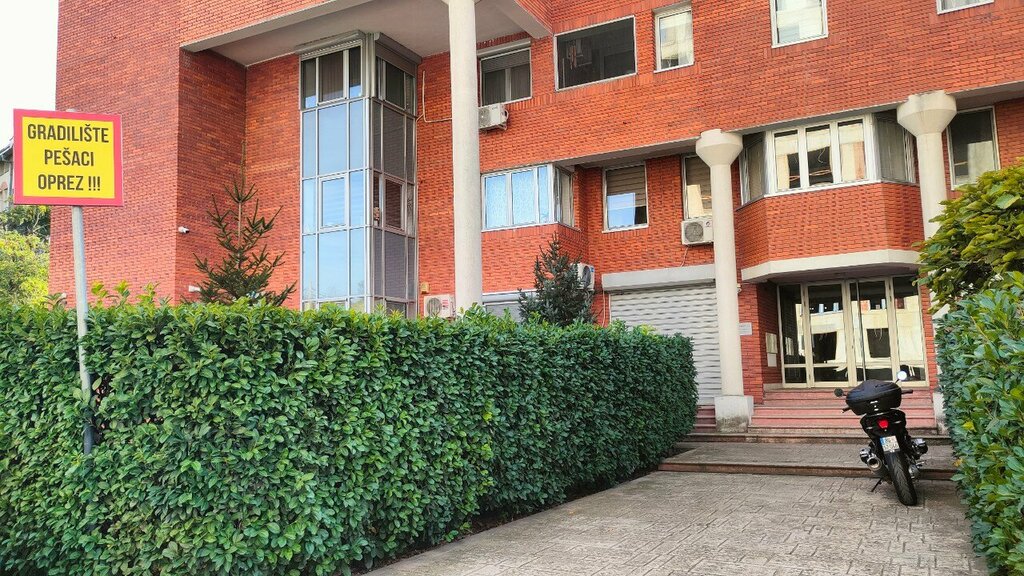 Özel ağız ve diş sağlığı klinikleri ve muayenehaneleri Svetlana Jerković PR Proorto, Belgrad, foto