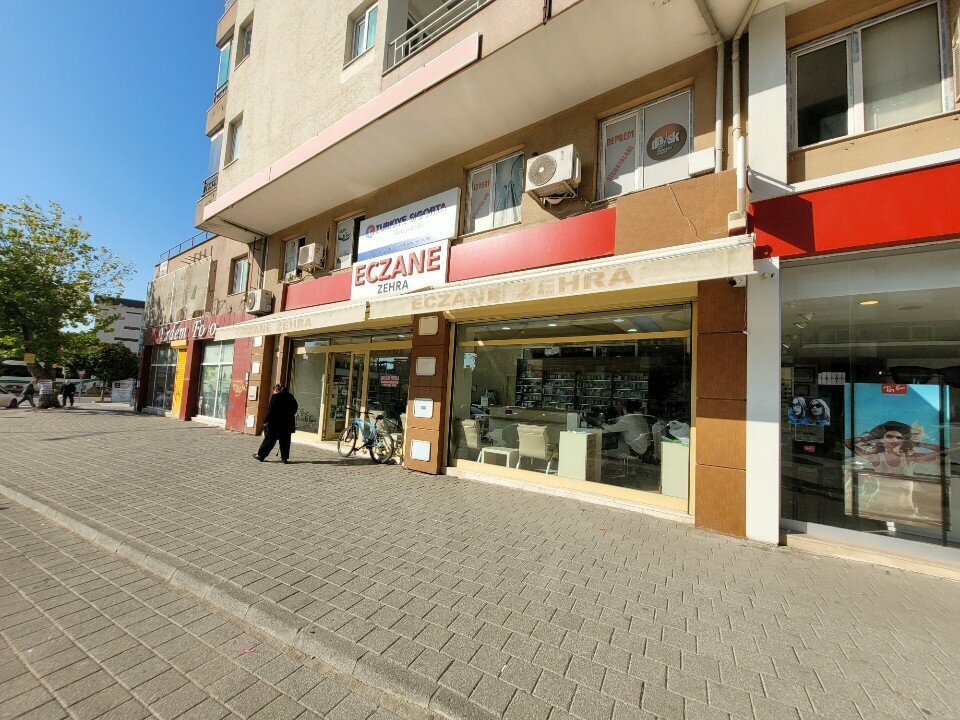 Eczaneler Zehra Eczanesi, Adana, foto