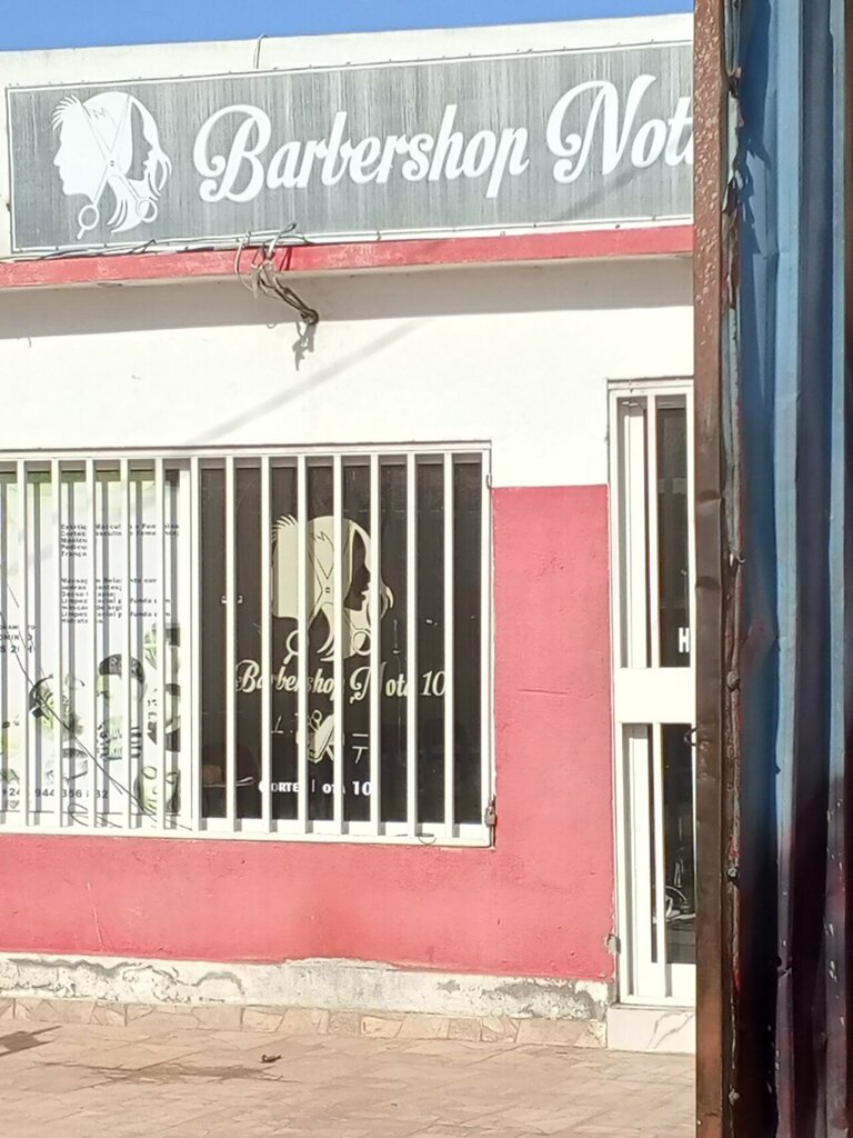 Berberler Barbearia, Loanda, foto
