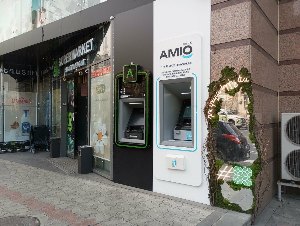 ATM'ler Amio, Erivan, foto