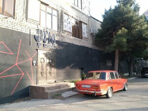 Дум на Крылова (Krylova Street No:3Д), kafe  Makhachkala'dan