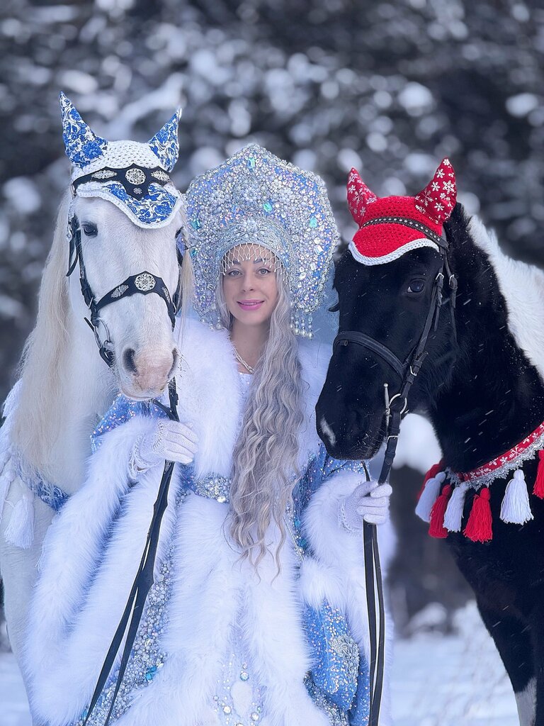 At ve binicilik kulüpleri Тандем, İrkutskaya oblastı, foto