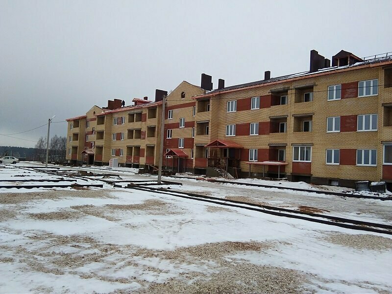Konut blokları ZhK Teatralny, Krasnozavodsk, foto