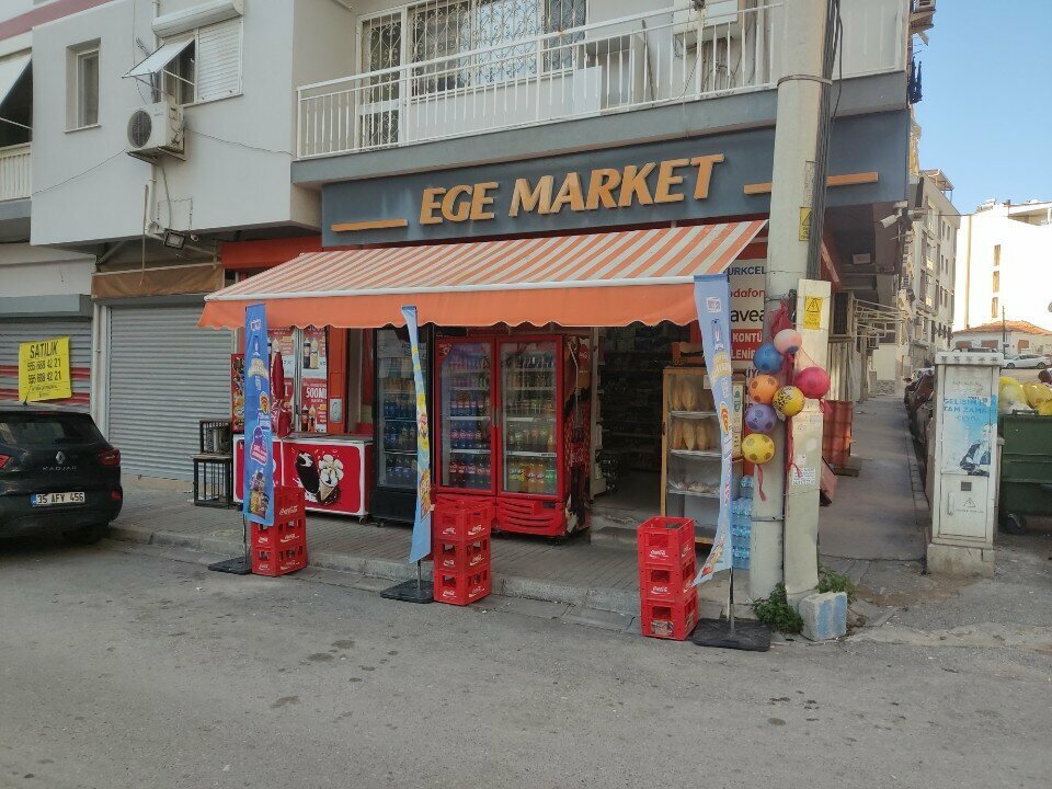 Mini-market Ege Market, İzmir, foto