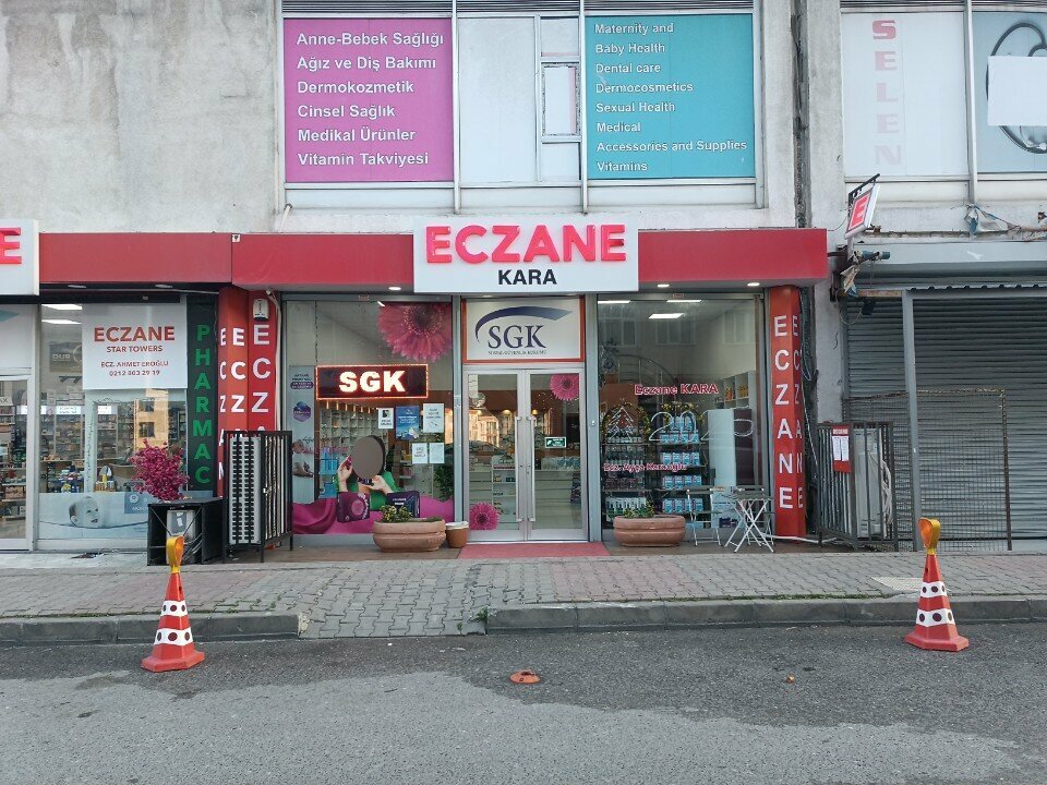 Eczaneler Kara Eczanesi, İstanbul, foto