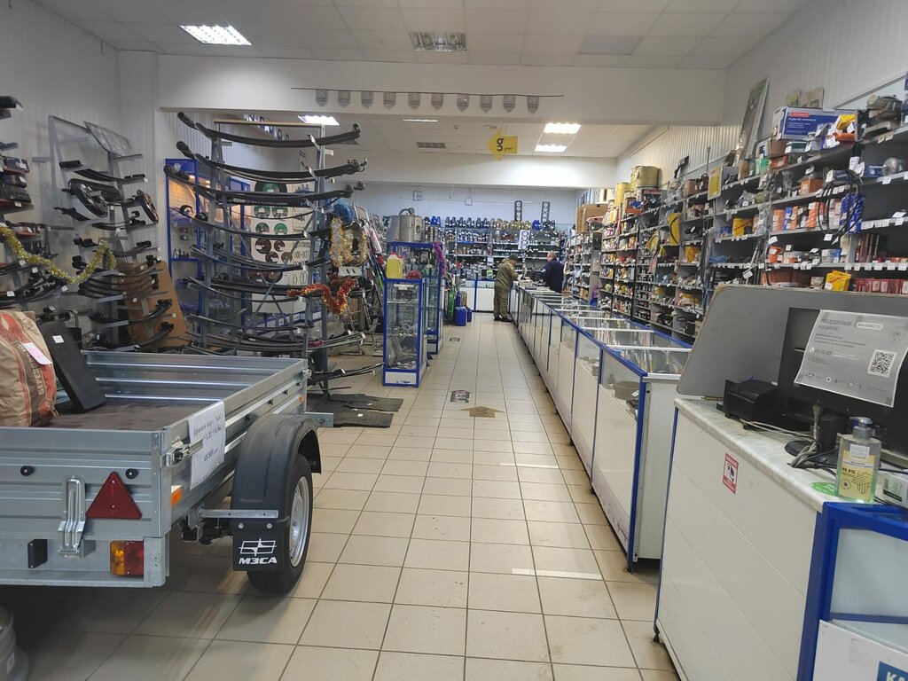 Otomobil yedek parçaları Detali mashin Gaz, Ugliç, foto