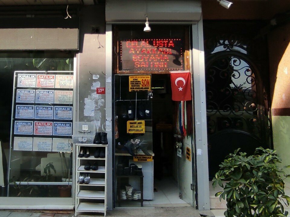 Ayakkabı tamiri Celal Usta Ayakkabı Boyama, İstanbul, foto