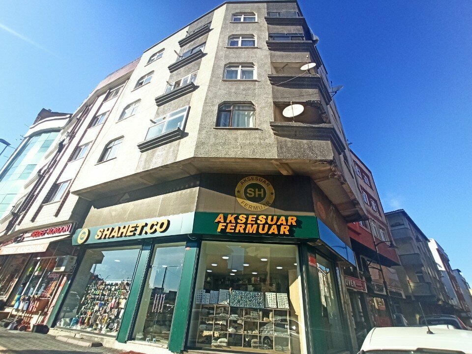 Conta ve keçe takma aletleri Shahet. Co, İstanbul, foto