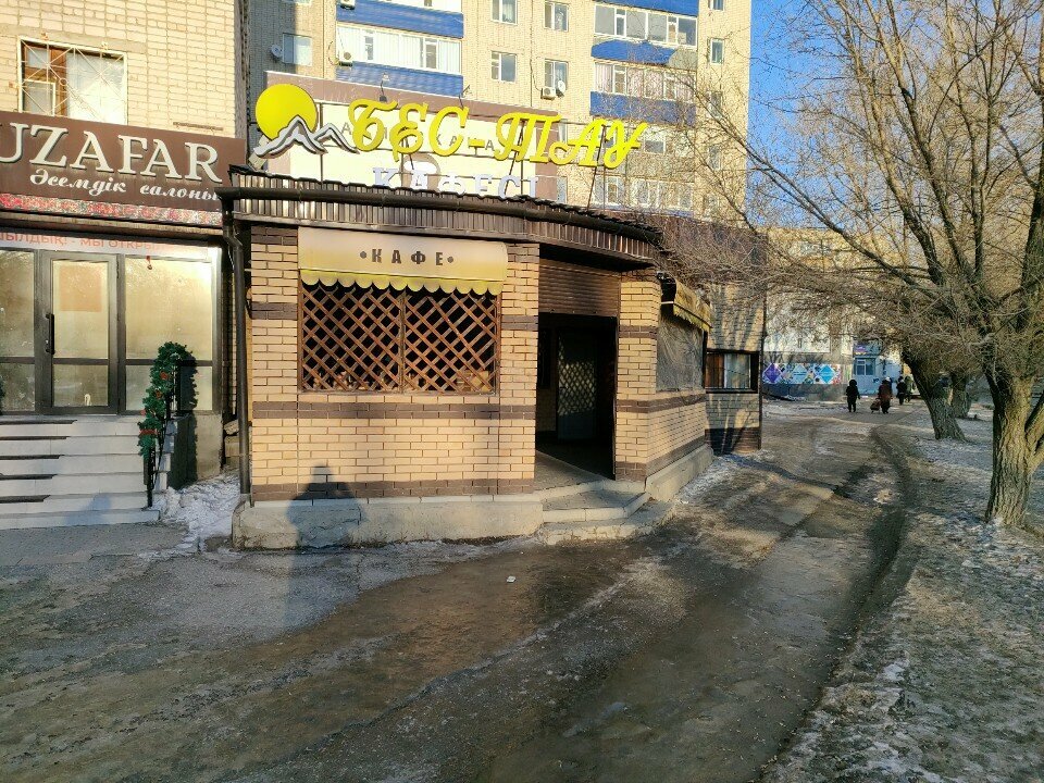 Kafe Bes-tau, Aktöbe, foto