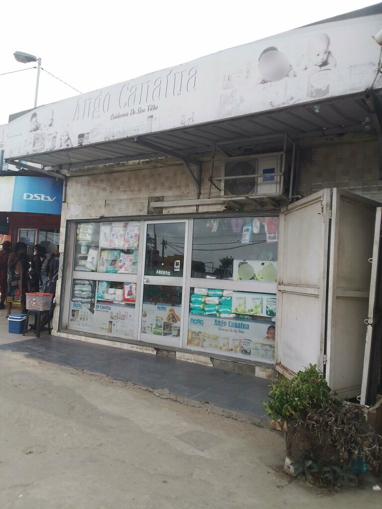 Anaokulları Ango Canalua, Loanda, foto