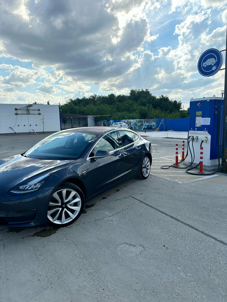 Elektrikli oto şarj istasyonları Станция зарядки электромобилей, Krasnodarski krayı, foto