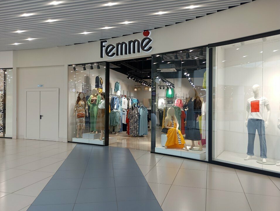 Giyim mağazası Femme, Çeliabinsk, foto