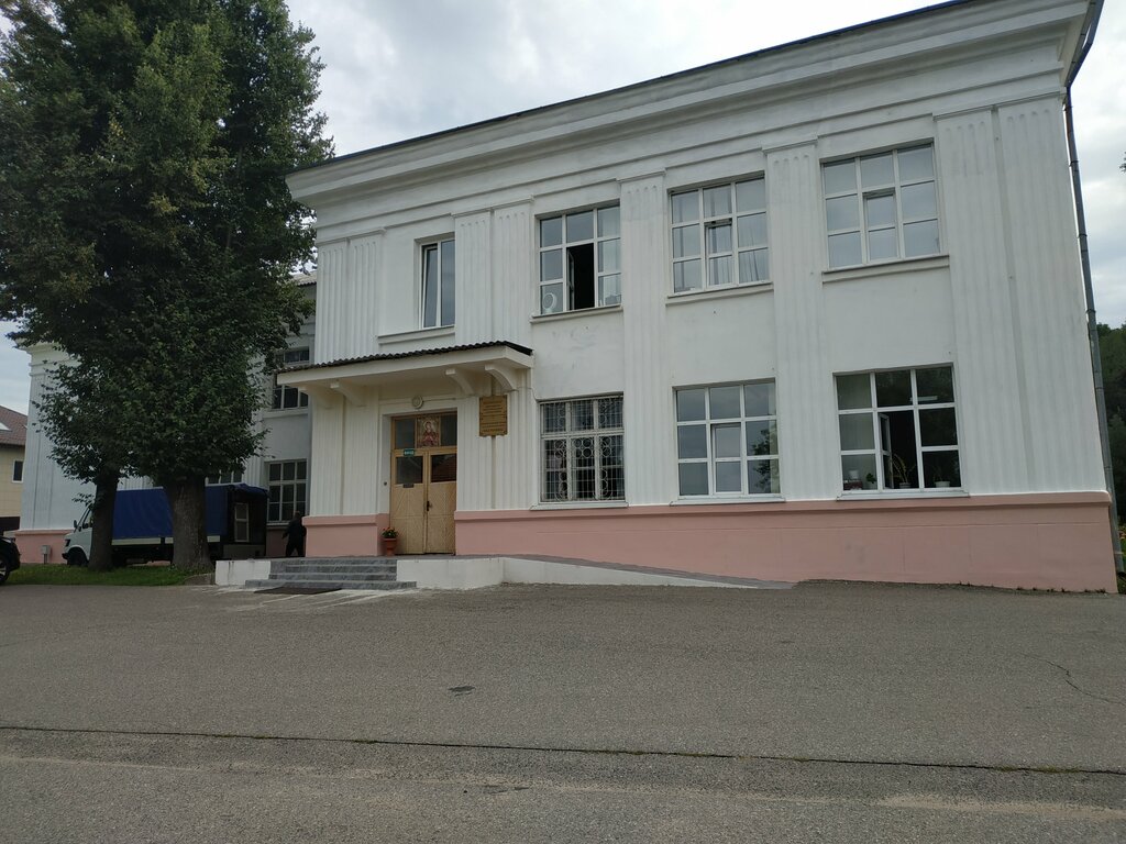Heykel ve mezarlık taşı üreticileri Put' k poslednemu prichalu, Vitebsk, foto