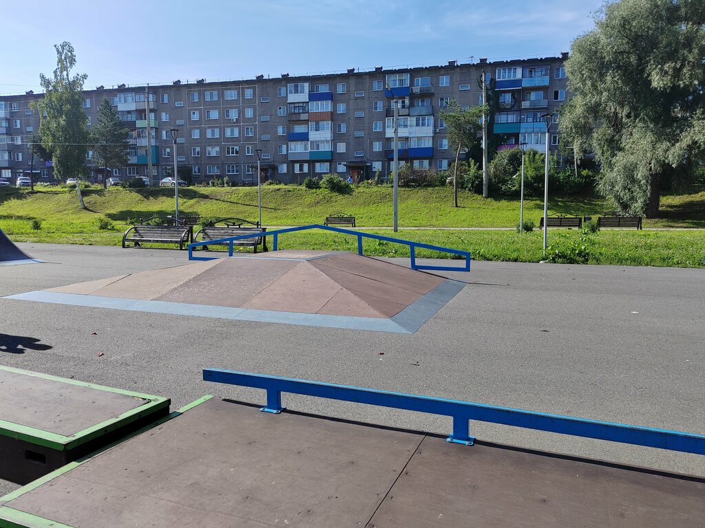Spor alanı Скейт-парк, Myski, foto