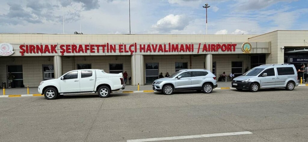 Oto kiralama Cizre Oto Kiralama-Rent A Car Babil3, Cizre, foto
