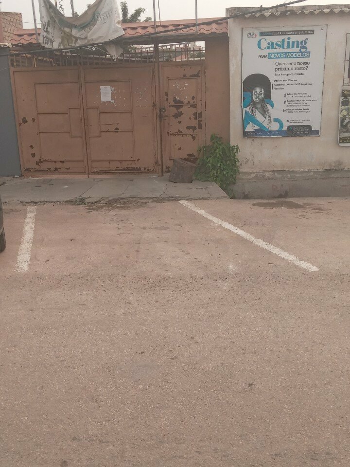 Eğitim merkezleri Centro de Formações 3D, Loanda, foto