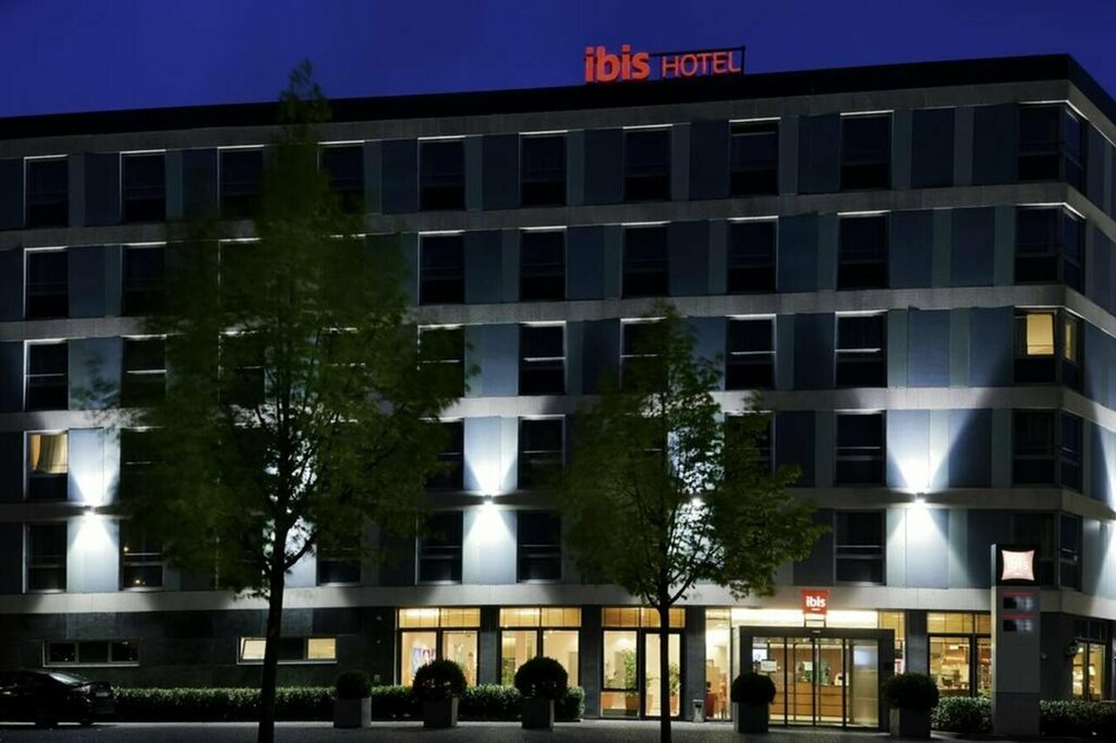 Otel Ibis Köln Messe, Köln, foto