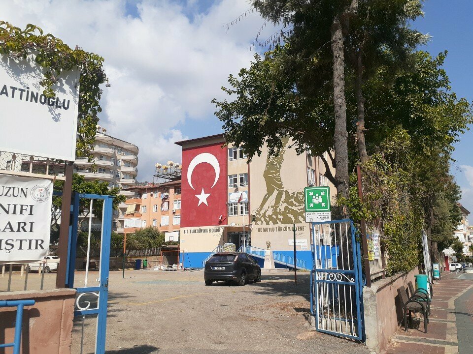 Ortaokul Abdurrahman Alaattinoğlu Ortaokulu, Alanya, foto