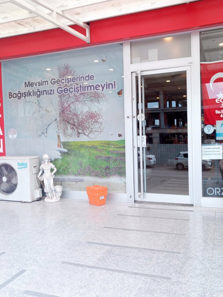 Eczaneler Zarifoğlu Eczanesi, Bursa, foto