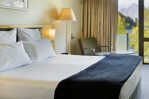 Novotel Queenstown Lakeside (Otago, Queenstown-Lakes District, Queenstown, Queenstown), otel  Queenstown'dan