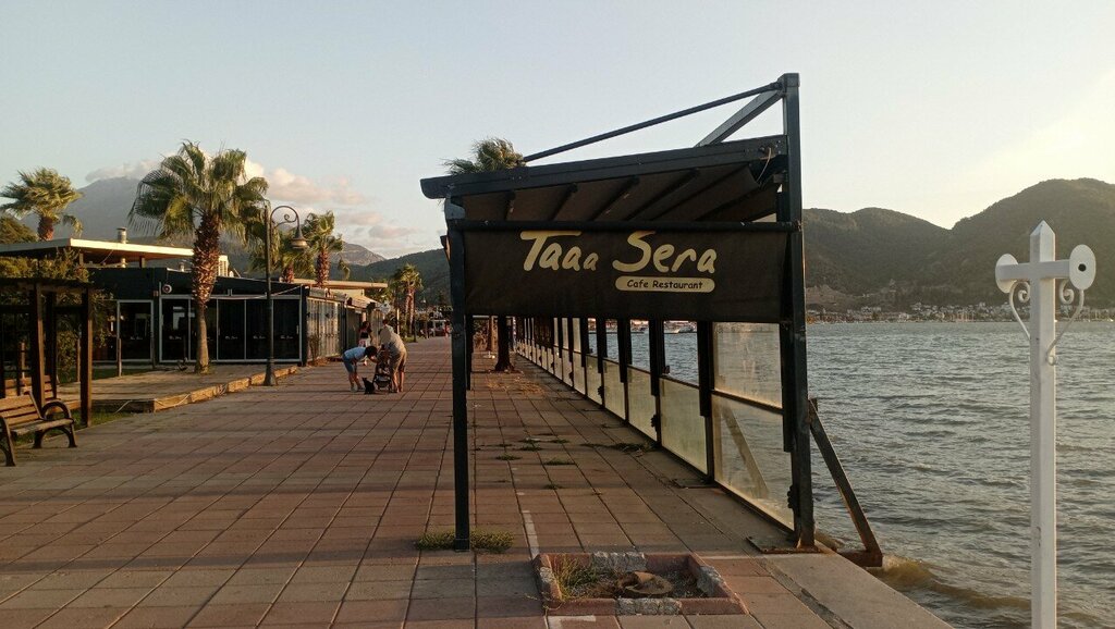 Restoran TaaaSera Cafe Restaurant, Fethiye, foto