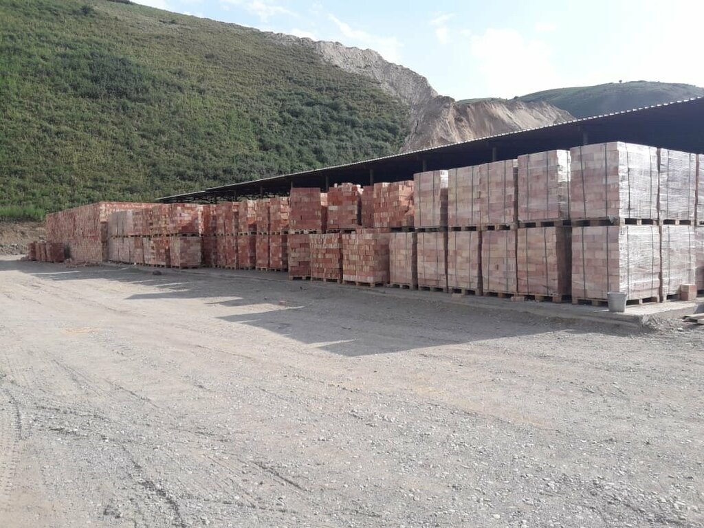 Tuğla firmaları KazStroiKirpich, Almatı eyaleti, foto