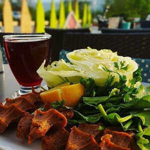 Çiğköfte Evi (Ali Çetinkaya Mh., Muammer Aksoy Cd., No: 16, Ayvalık, Balıkesir), fast food  Ayvalık'tan