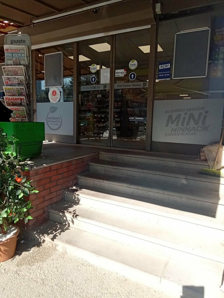 Süpermarket Sözeri Market ve Simit Fırını, Ankara, foto