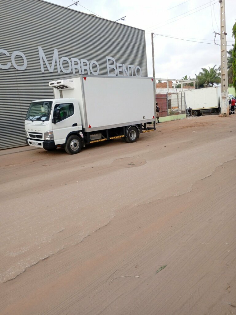 Restoran Parque Logístico Morro Bento, Loanda, foto