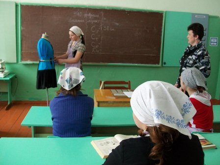 Yatılı okul Baranovskaya Spetsializirovannaya Obshcheobrazovatelnaya shkola-internat, Ulyanovskaya oblastı, foto