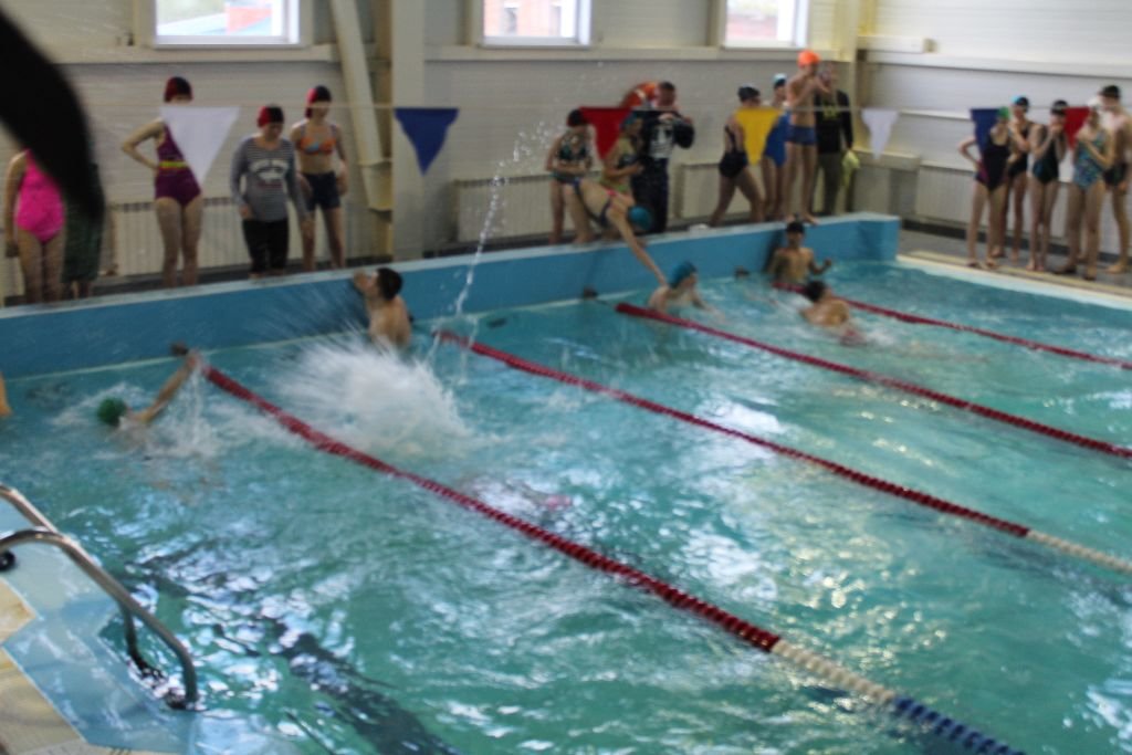 Spor okulları Первомайская детско-юношеская спортивная школа, Tomskaya oblastı, foto