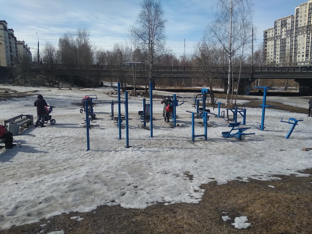 Spor alanı Уличные тренажёры, Petrozavodsk, foto