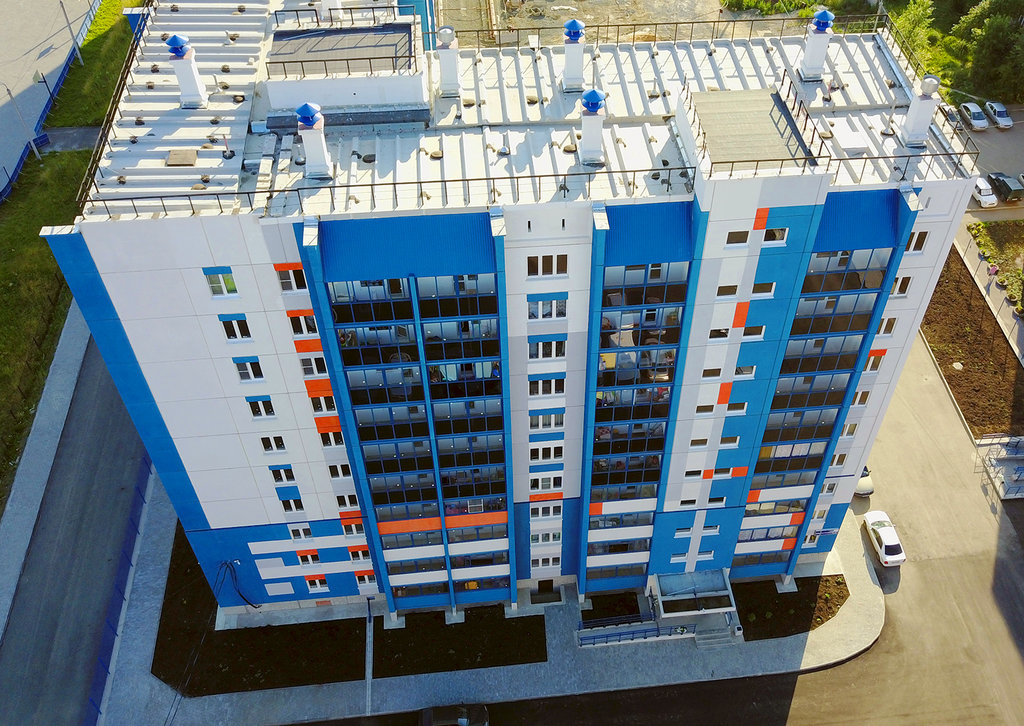 Konut blokları На Эльтонской, Çeliabinsk, foto