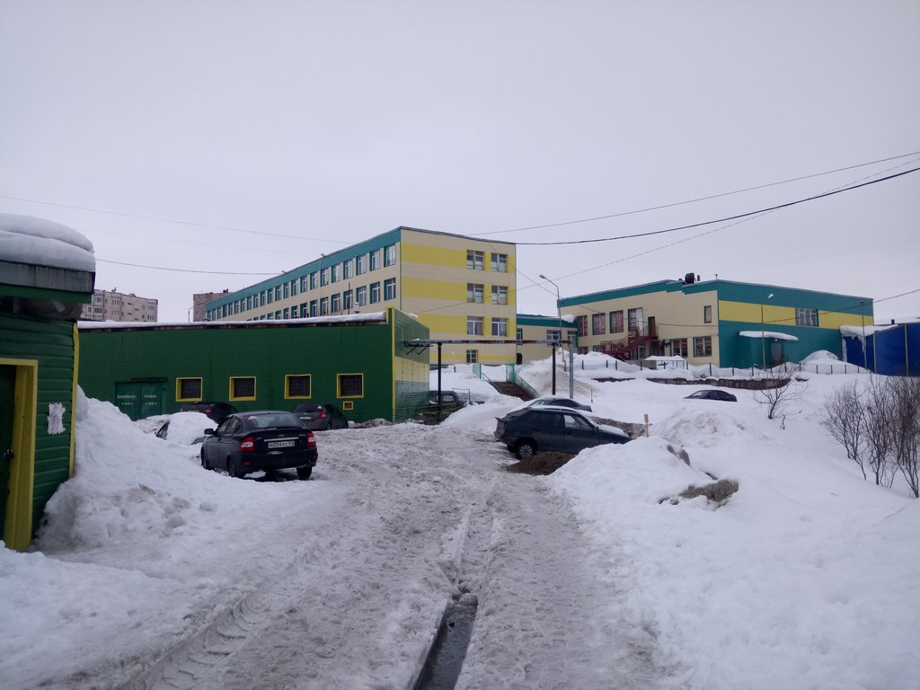Ortaokul Shkola Srednego Obshchego Obrazovaniya № 266, Snegnogorsk, foto