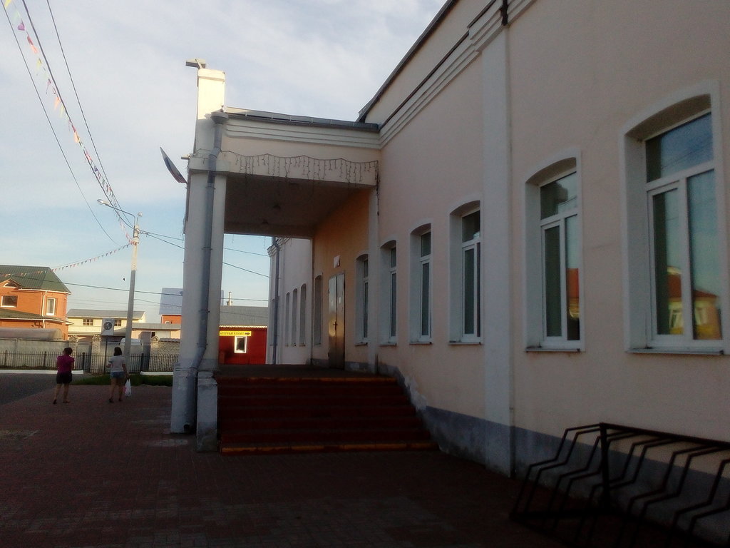 Kültür ocakları Белоомутский центр молодёжи и спорта, Moskova ve Moskovskaya oblastı, foto